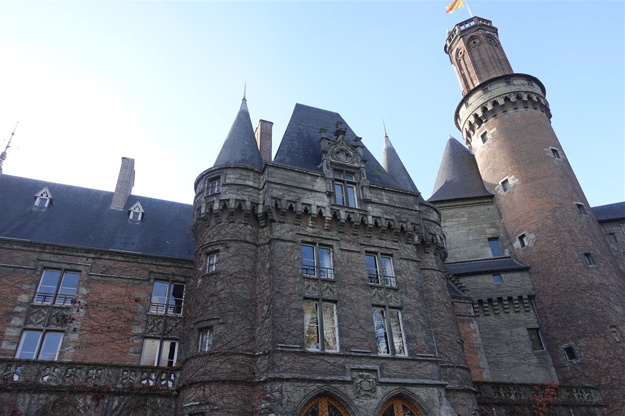 Visit to eco-resort Your Nature and 12th century Castle Antoing ...